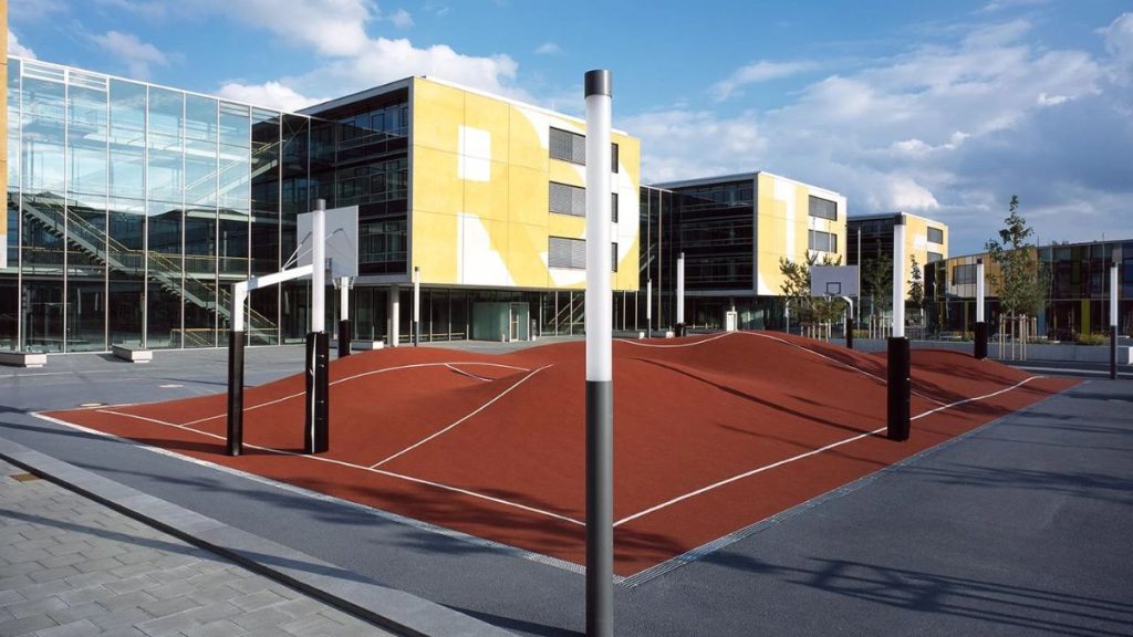 Worlds Top 10 Amazing Basketball Courts – RUAUE
